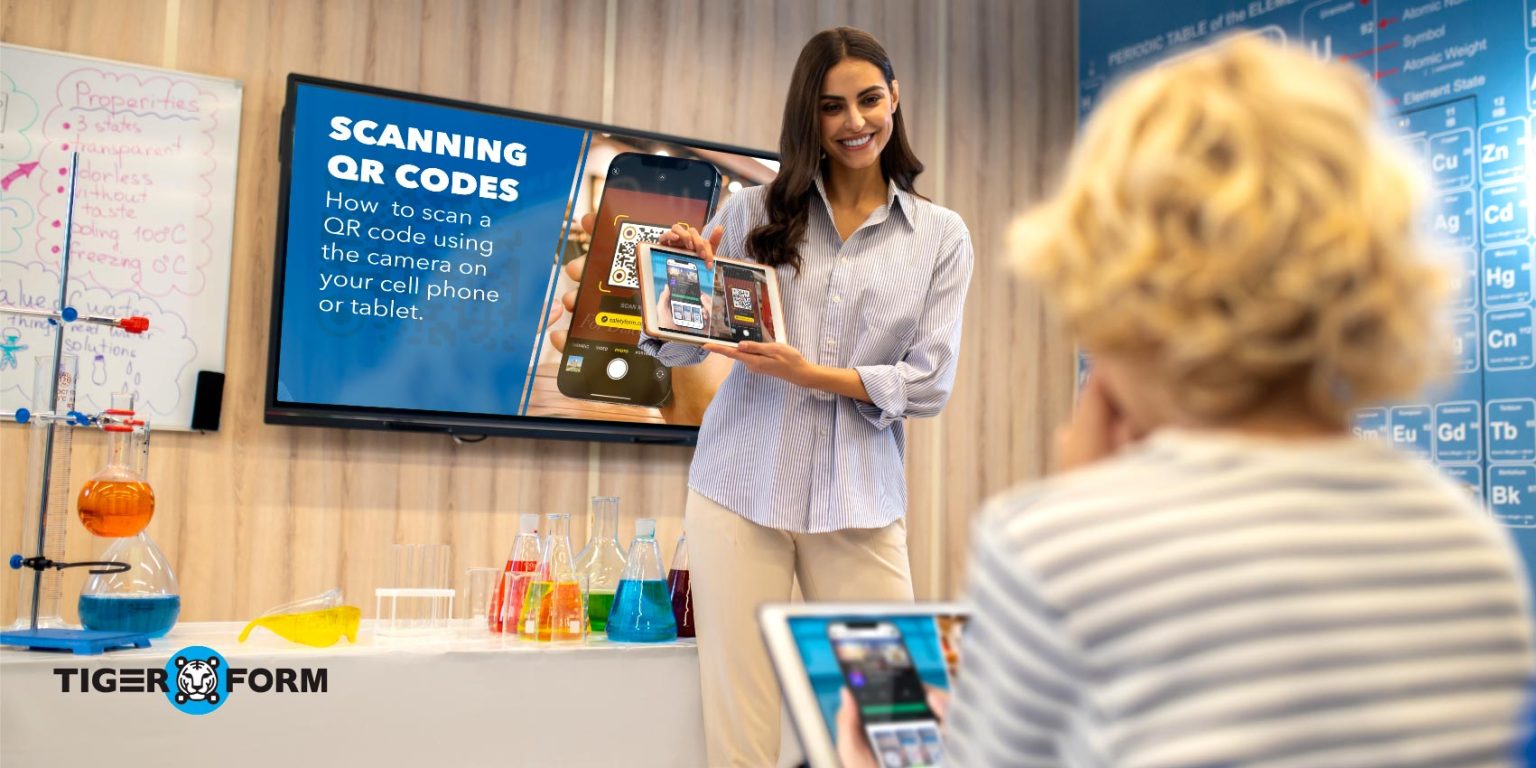 Optimize Form for Attendance Tracking with QR Codes - Form QR Code Builder